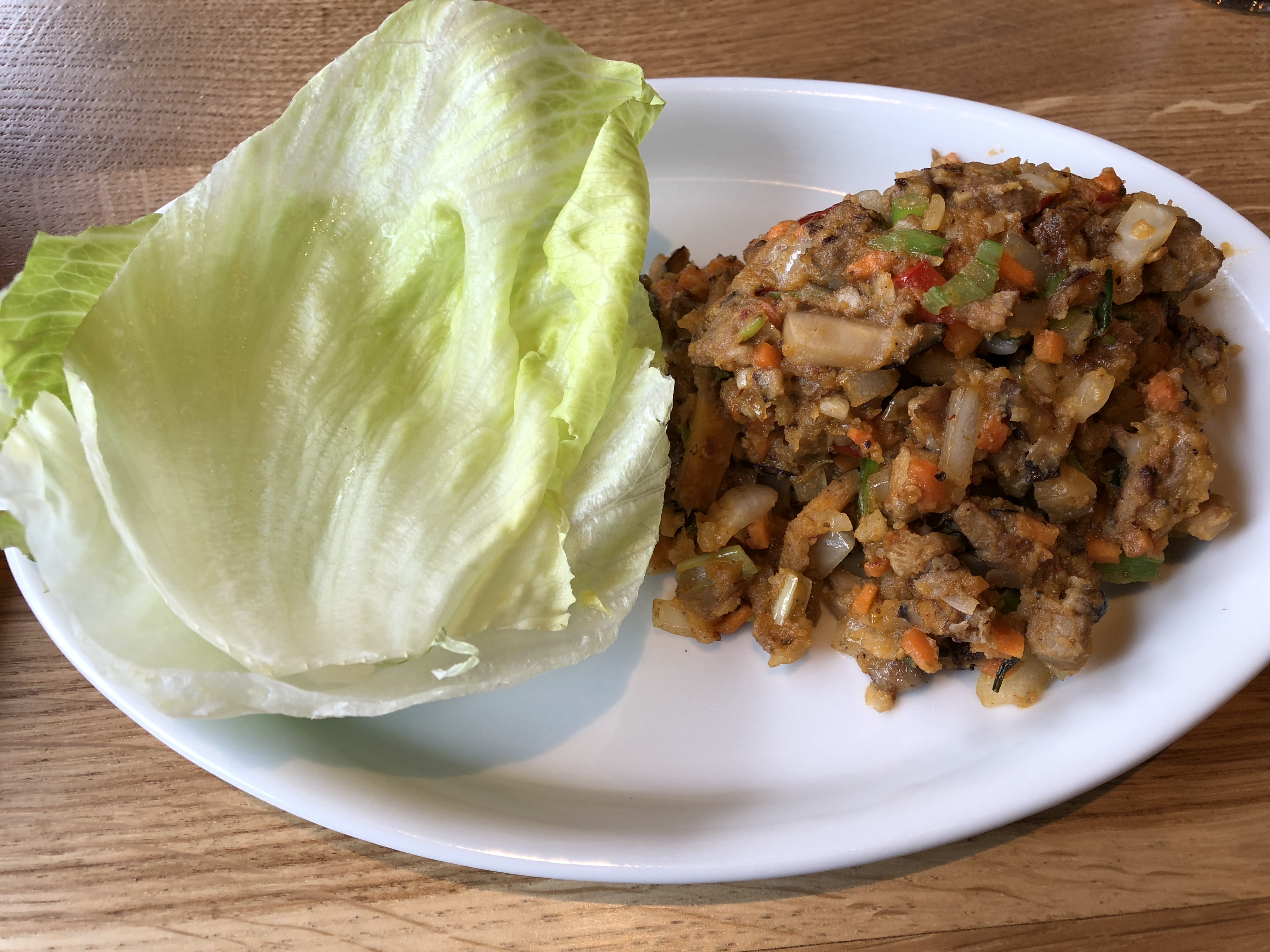 Nam Tuk (West End, Glasgow) : Review – Kris Munro
