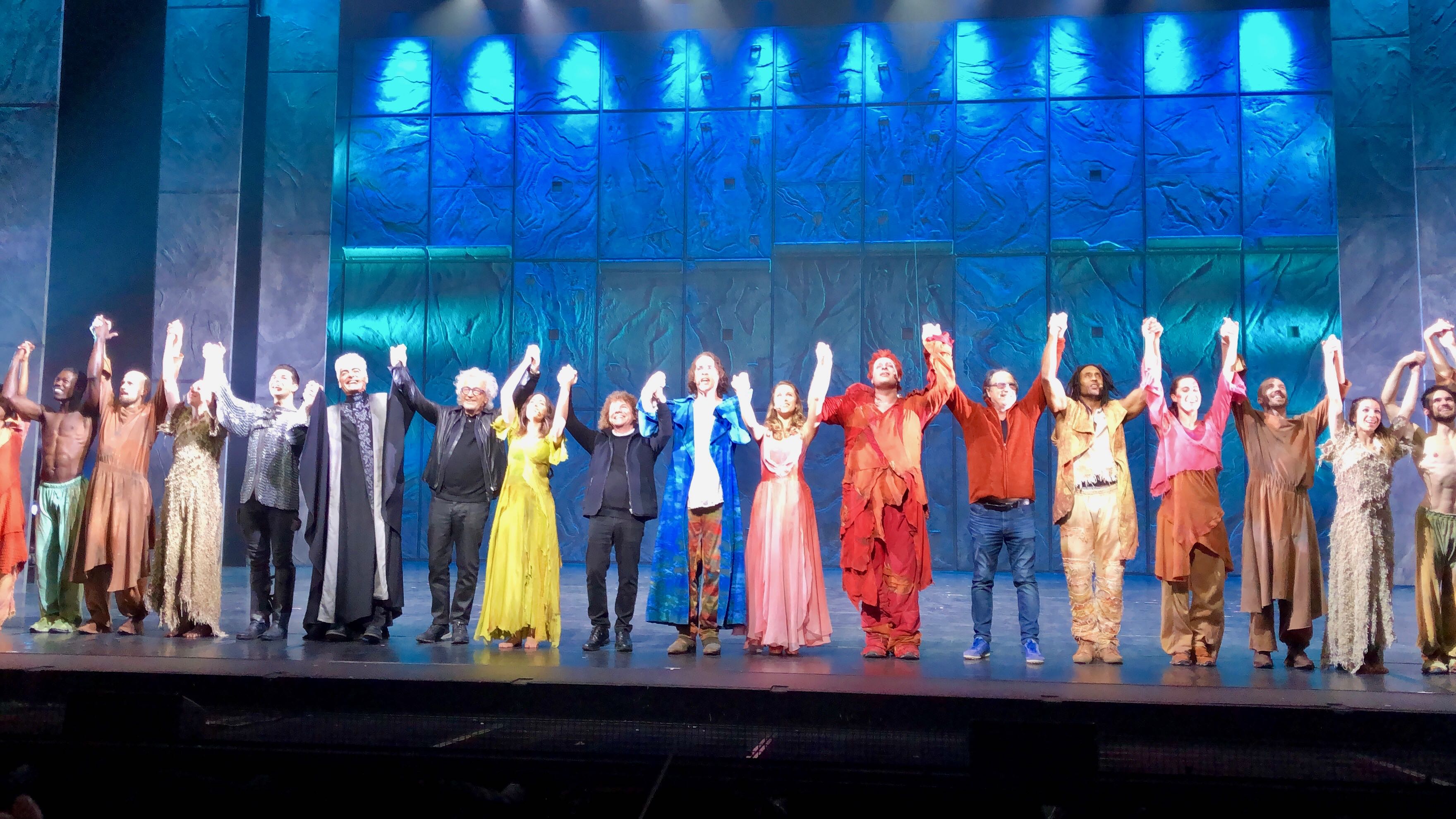 Notre Dame de Paris Musical (London Coliseum 2019) : Review – Kris Munro