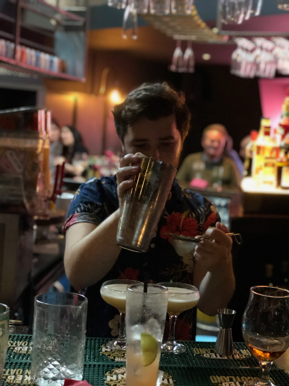 Innis & Gunn NEW Brewery Taproom : Event (Glasgow, West End) – Kris Munro