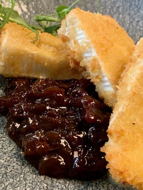 Strathaven Hotel Birthday Dinner 2021 : Review – Kris Munro