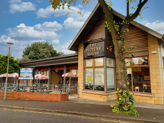 The Picture House (Rutherglen, Glasgow) 2021 : Review – Kris Munro