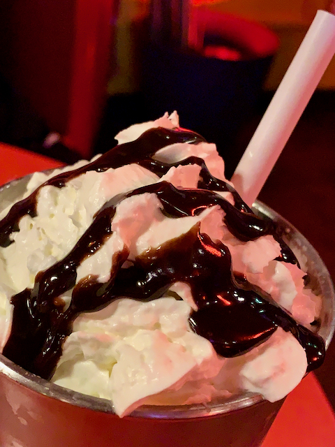 Thundercat Pub & Diner (Glasgow) 2022 : Review – Kris Munro