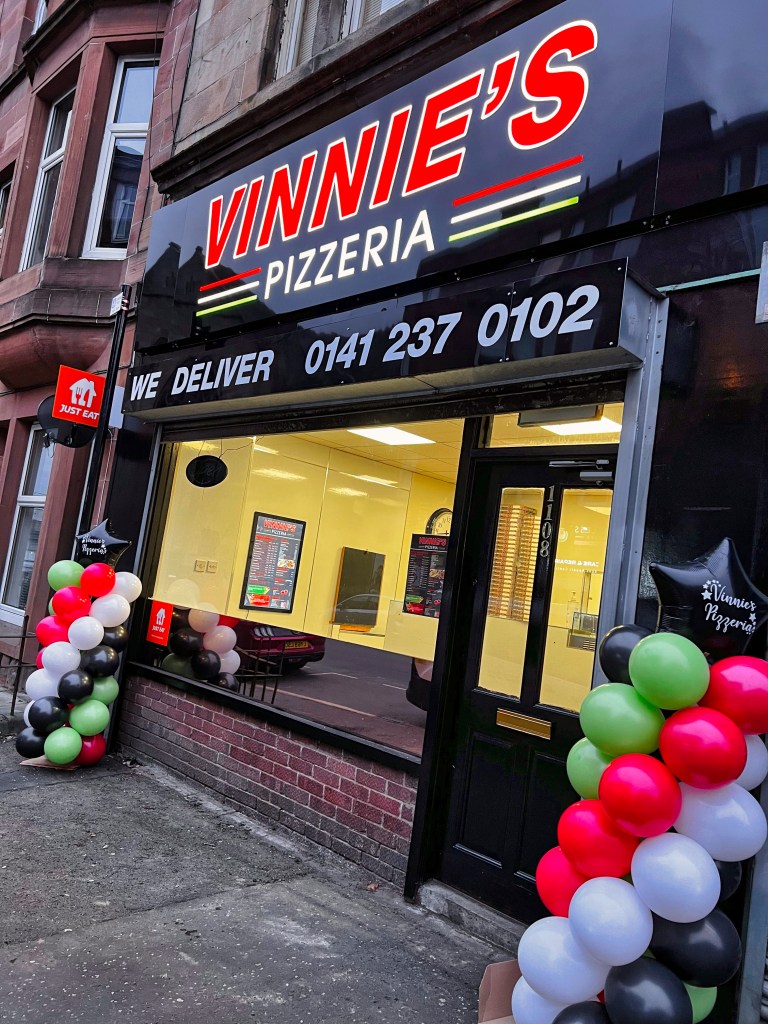 Vinnies Pizzeria Takeaway (Mount Florida, Glasgow) 2023 : Review – Kris Munro