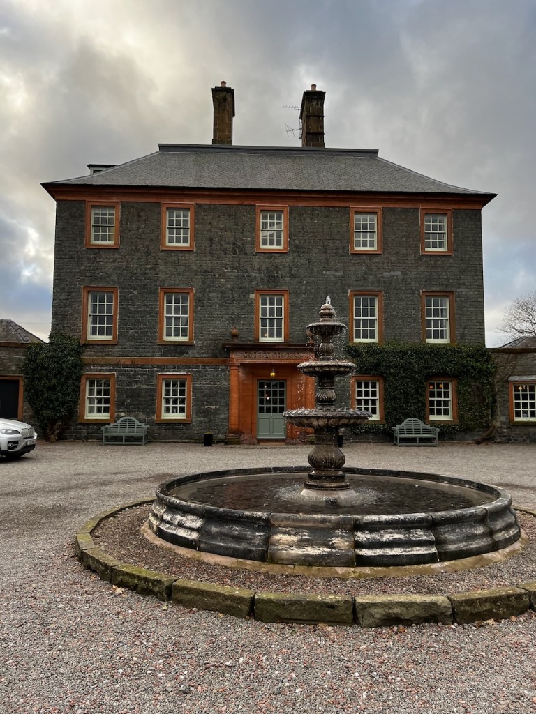 Moffat House (Moffat) 2024 : Review – Kris Munro